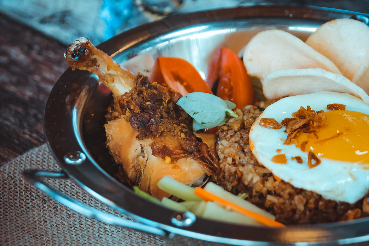 Experience Culinary Delights - Kayman Resto and Coffee